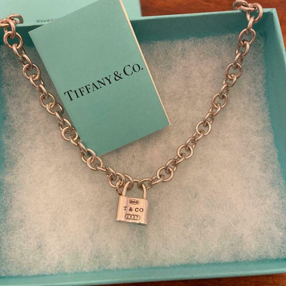 Tiffany & Co. | Jewelry | Nique And Stylish Tiffany Co Padlock Necklace ...